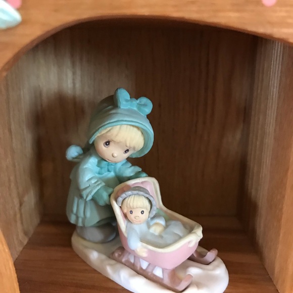 Enesco | Other | Vintage Enesco Precious Moments My Collection Shadow ...